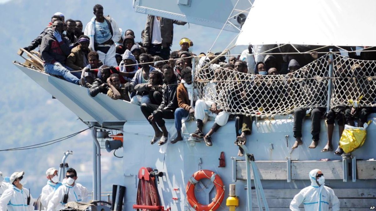 IOM Head: People Smugglers Make $35 Billion a Year on Migrant Crisis ...